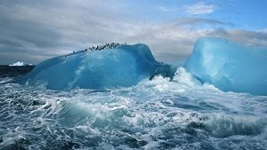 Antarctica Desktop Theme for Windows 10 / 11