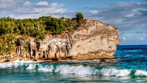 Coastal Cliffs Desktop Theme for Windows 10 / 11