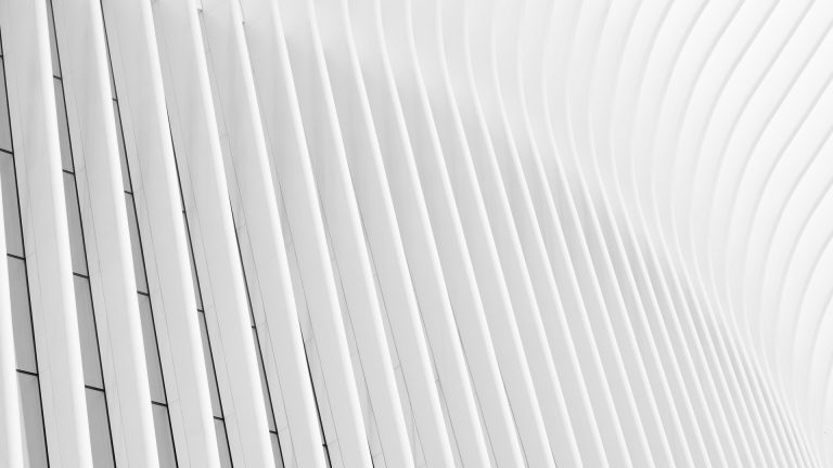 White Desktop Theme for Windows 10 / 11