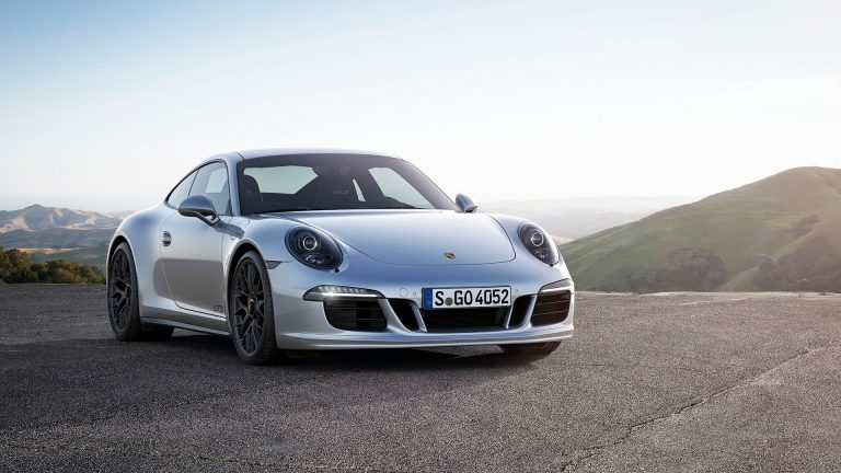 Porsche 911 Desktop Theme for Windows 10 / 11