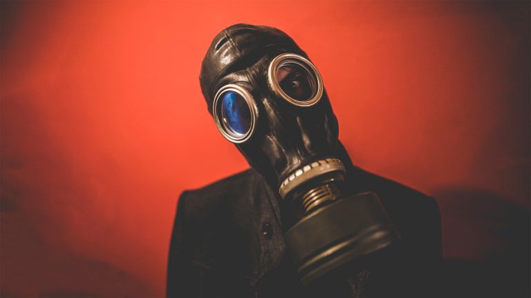 Gas Mask Theme for Windows 10
