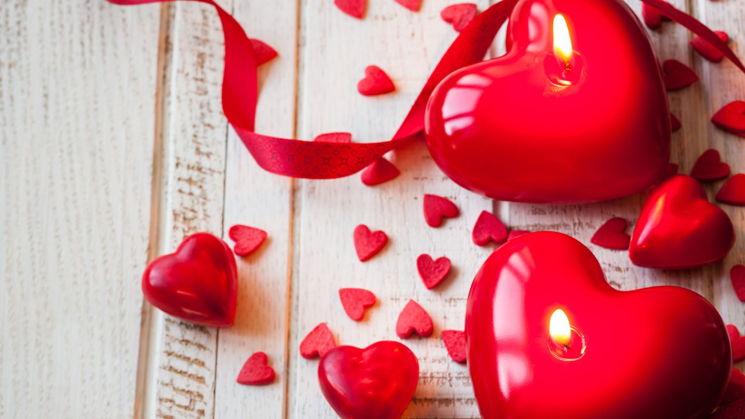 Valentine's Day Desktop Theme for Windows 10 / 11